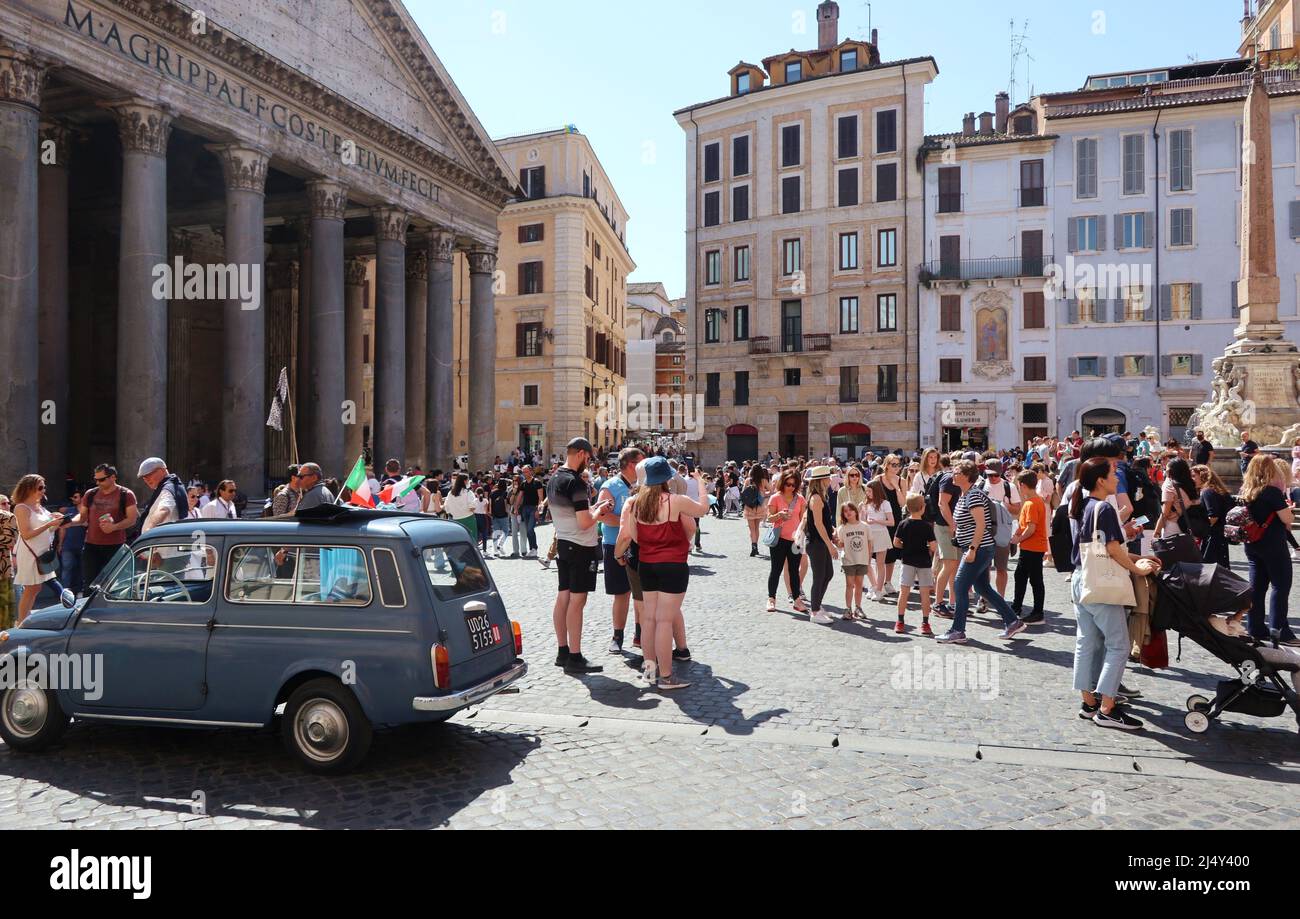 Rome italy easter holidays 2022 tourism hi-res stock photography and ...