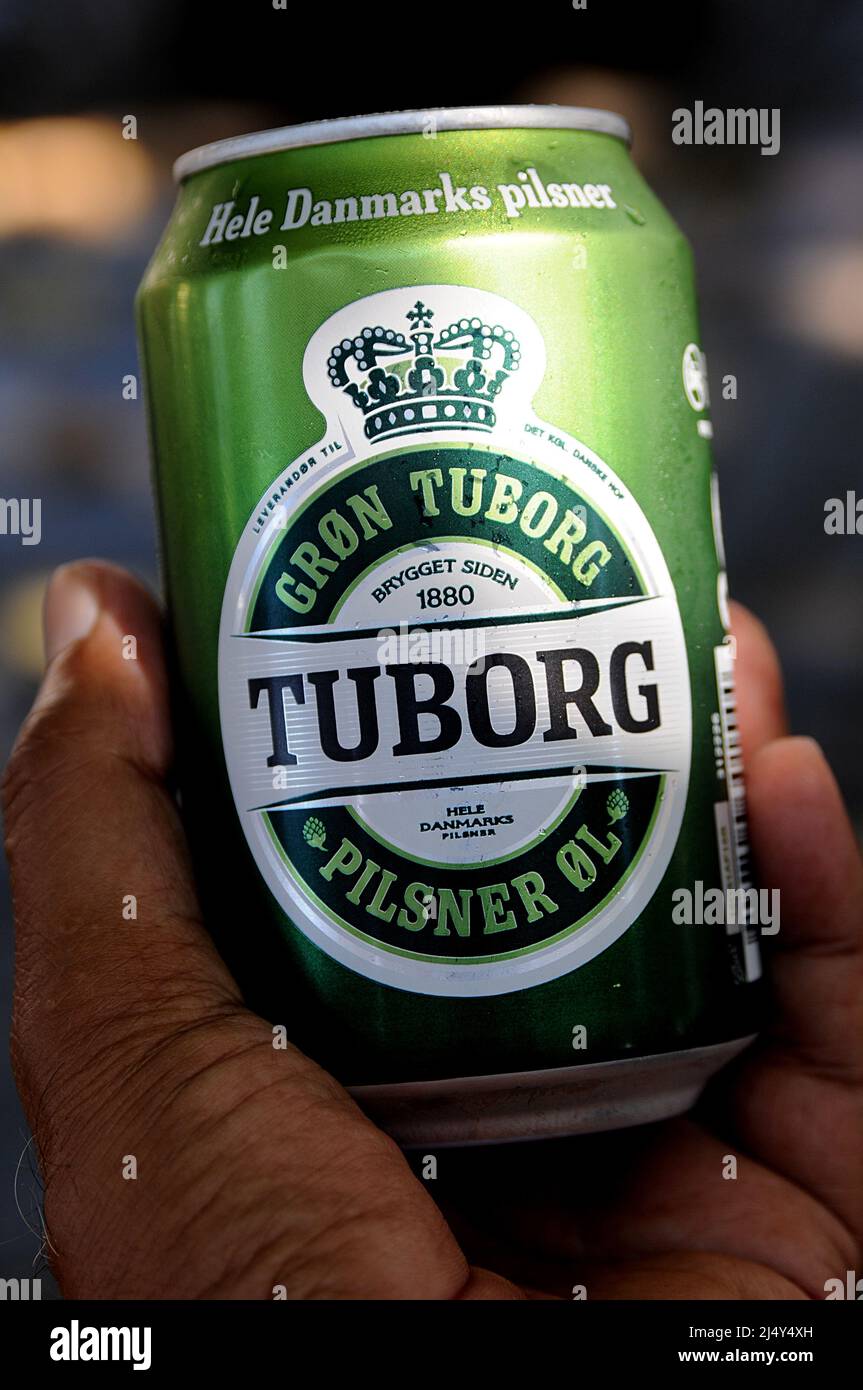 Copenhagen/Denmark 26.JULY 2018 People enjoy cold turborg bear in ...