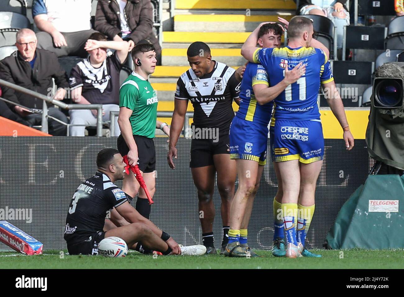 Matty Ashton #5 of Warrington Wolves celebrates his try Stock Photo - Alamy