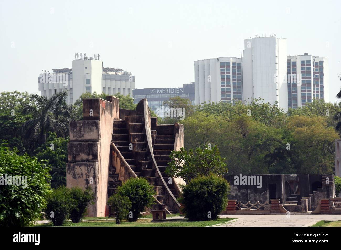 New Delhi, India. 18th Apr, 2022. People visit the Historic Building ...