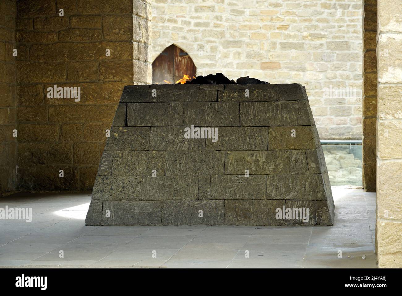 Atashgah Zoroastrian Fire Temple, Baku, Bakı, Absheron Peninsula ...