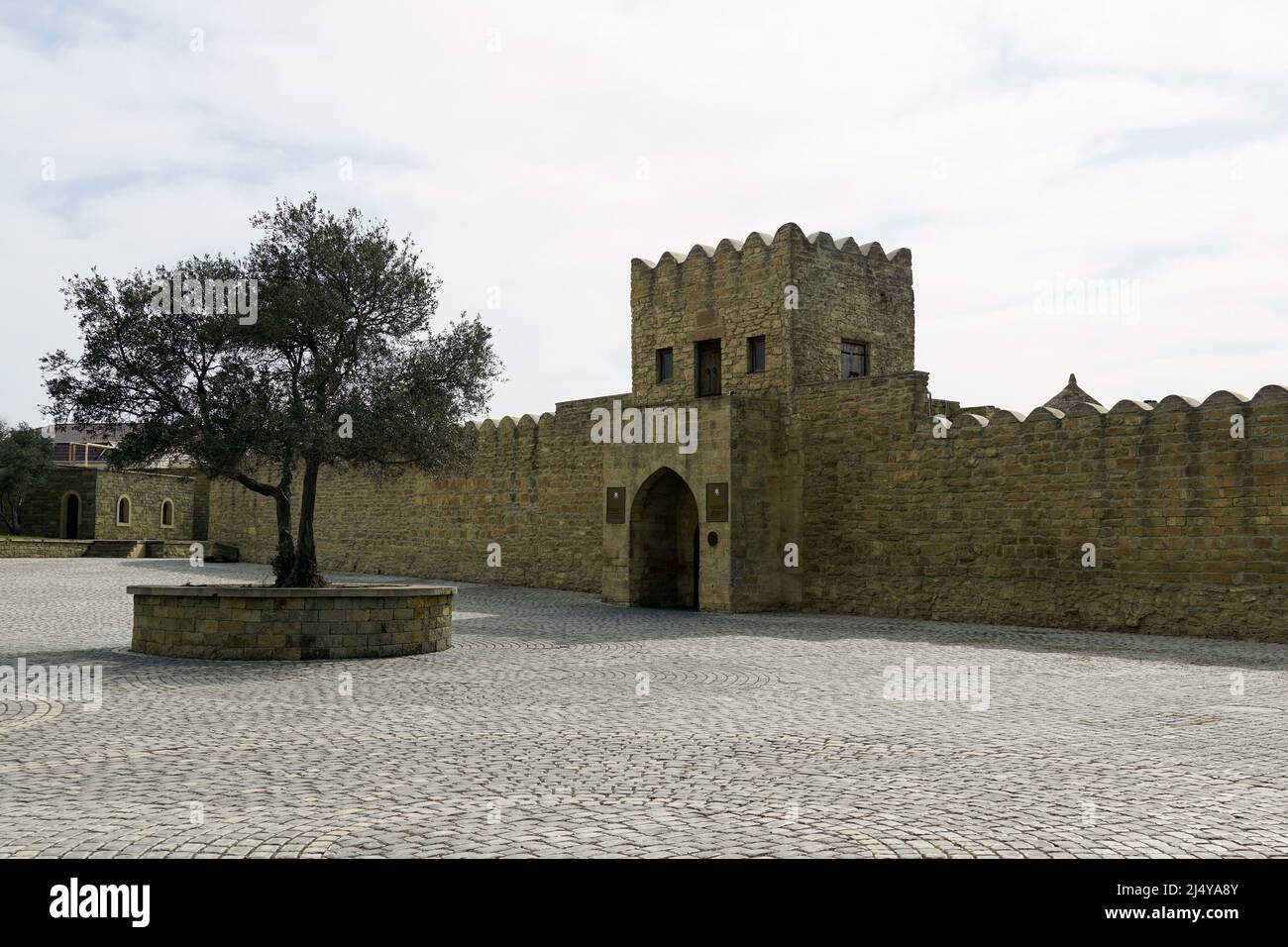 Atashgah Zoroastrian Fire Temple, Baku, Bakı, Absheron Peninsula ...