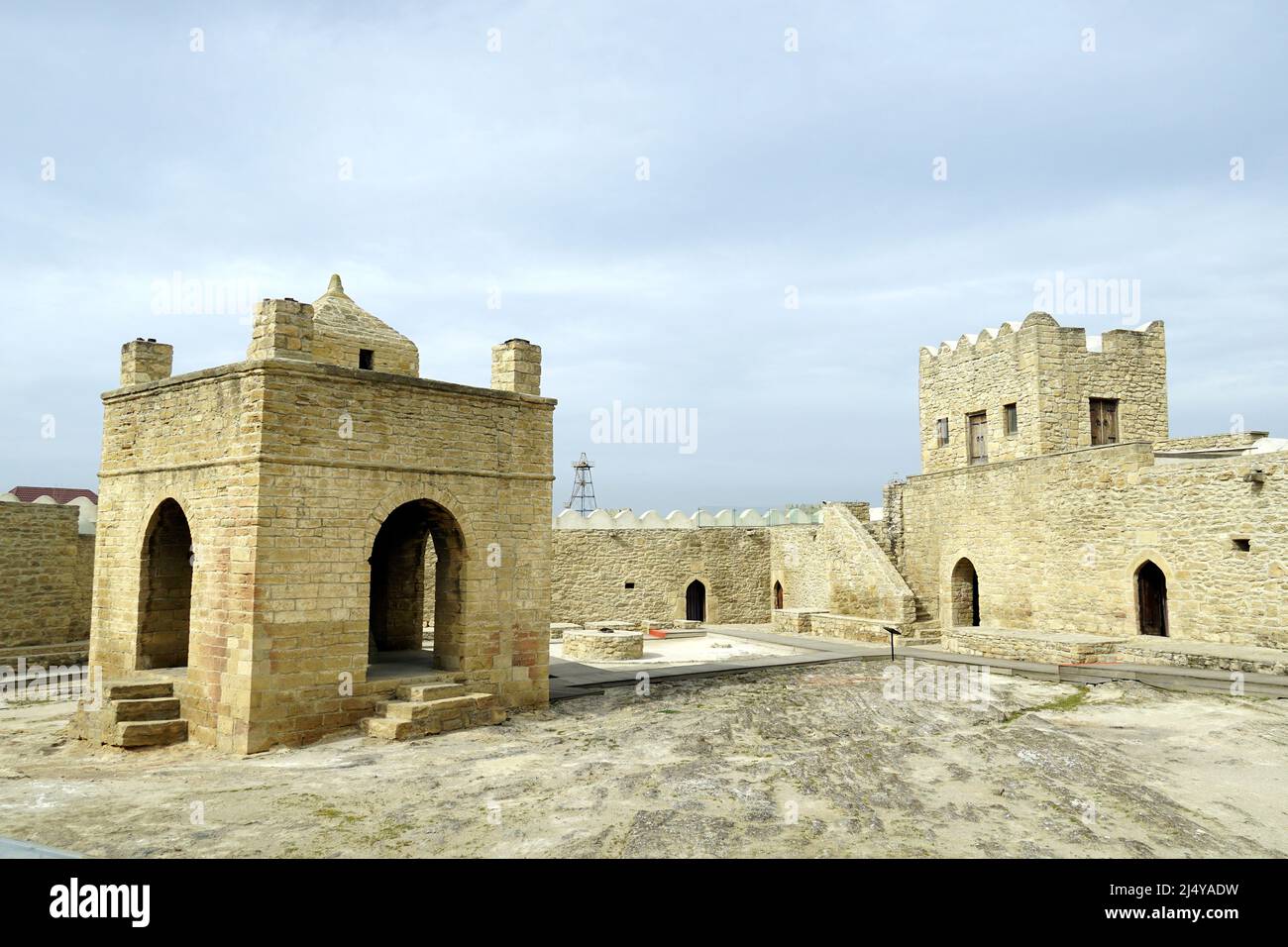 Atashgah Zoroastrian Fire Temple, Baku, Bakı, Absheron Peninsula ...