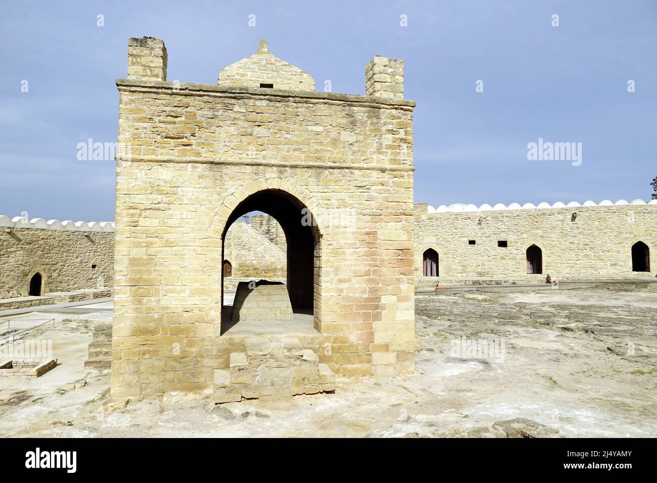Atashgah Zoroastrian Fire Temple, Baku, Bakı, Absheron Peninsula ...