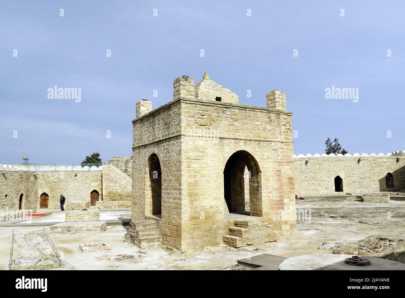 Atashgah Zoroastrian Fire Temple, Baku, Bakı, Absheron Peninsula ...