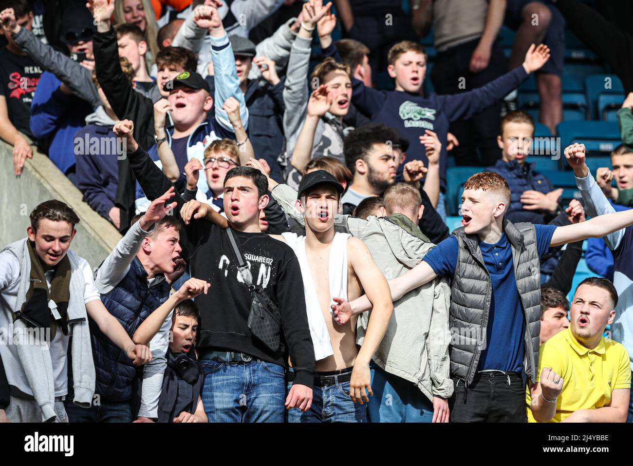 Millwall fans the den 2022 hi-res stock photography and images - Alamy