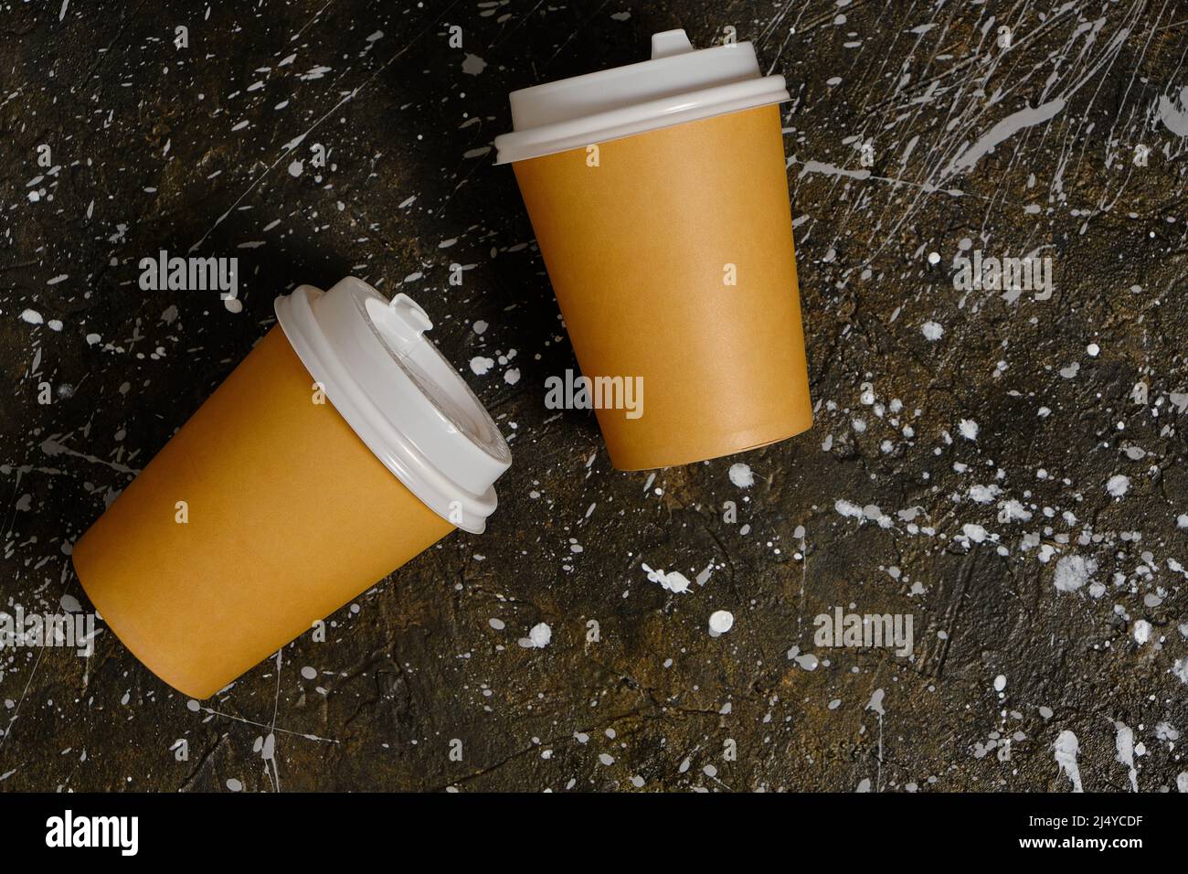 Discarded white paper cup hi-res stock photography and images - Alamy