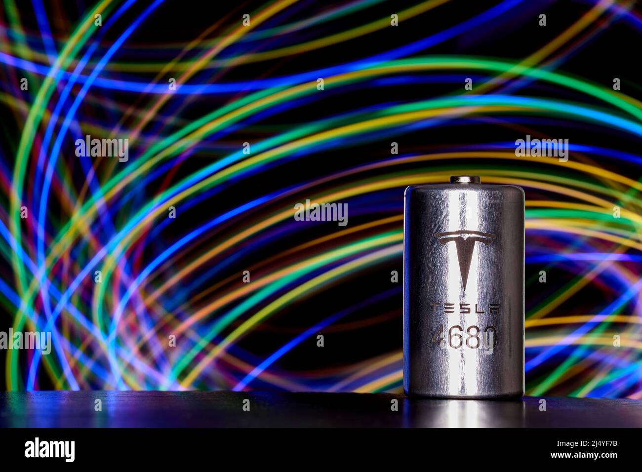 High range Tesla 4680 battery design introduced, St. Petersburg, Russia ...