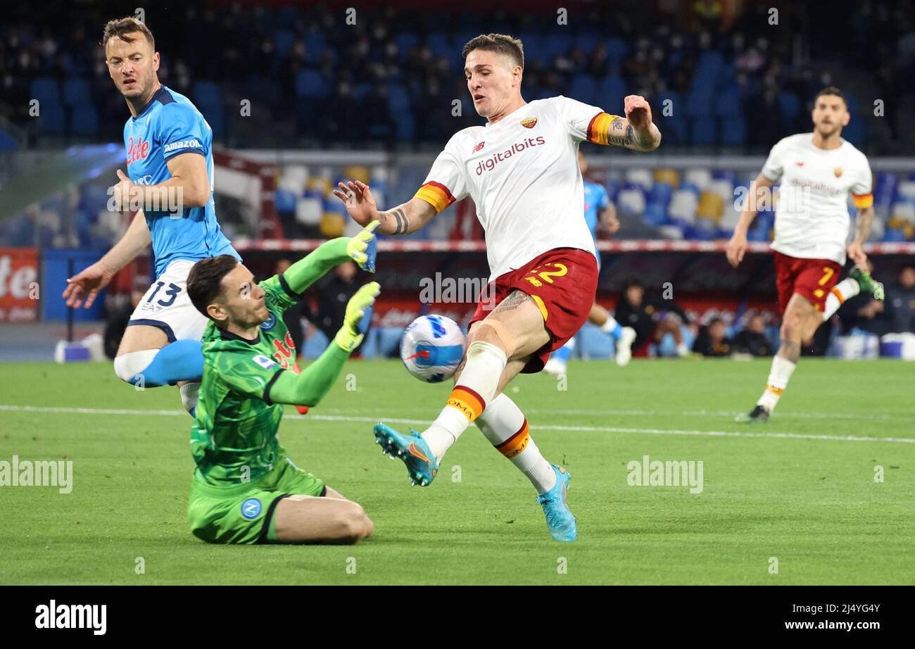 Naples, Campania, Italy. 18th Apr, 2022. During the Italian Serie A ...