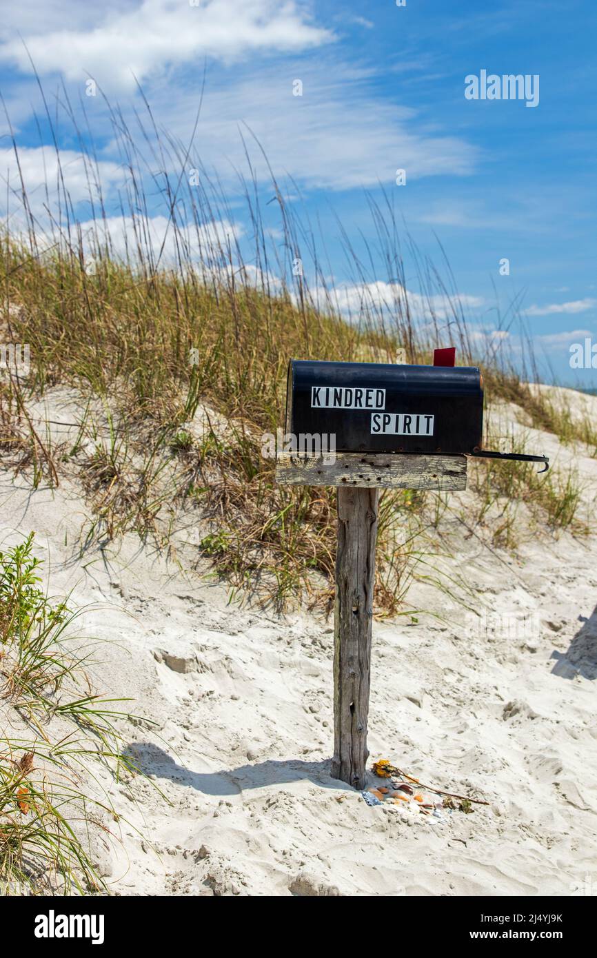 Kindred Spirit Mailbox on Sunset Beach North Carolina Stock Photo - Alamy