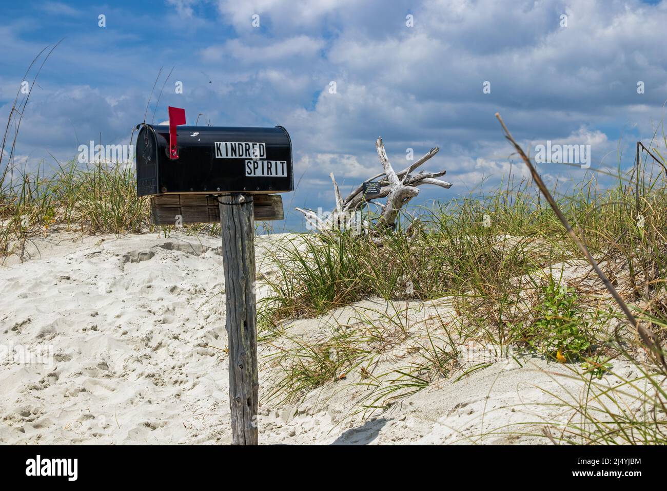 Kindred Spirit Mailbox on Sunset Beach North Carolina Stock Photo - Alamy