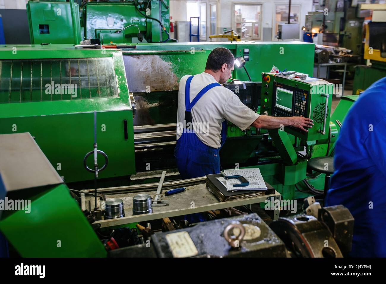 Lathe Machine Operation