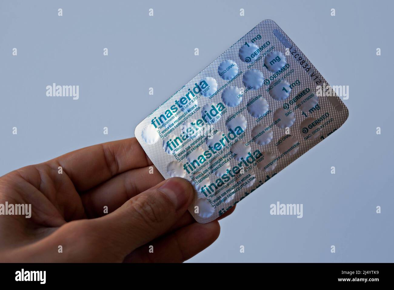 Alopecia cure hi-res stock photography and images - Alamy