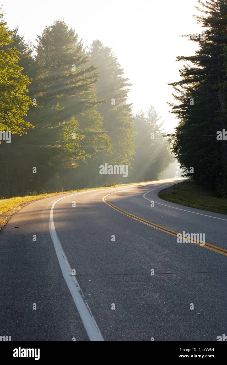 Morning sun along the Kancamagus Highway (Route 112), in the White ...
