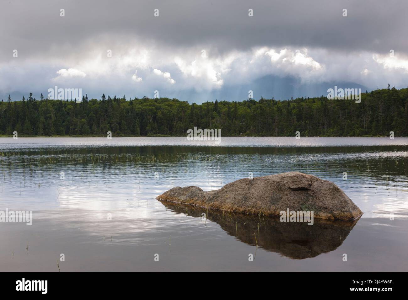Lonesome Lake in the White Mountains, New Hampshire on cloudy and ...