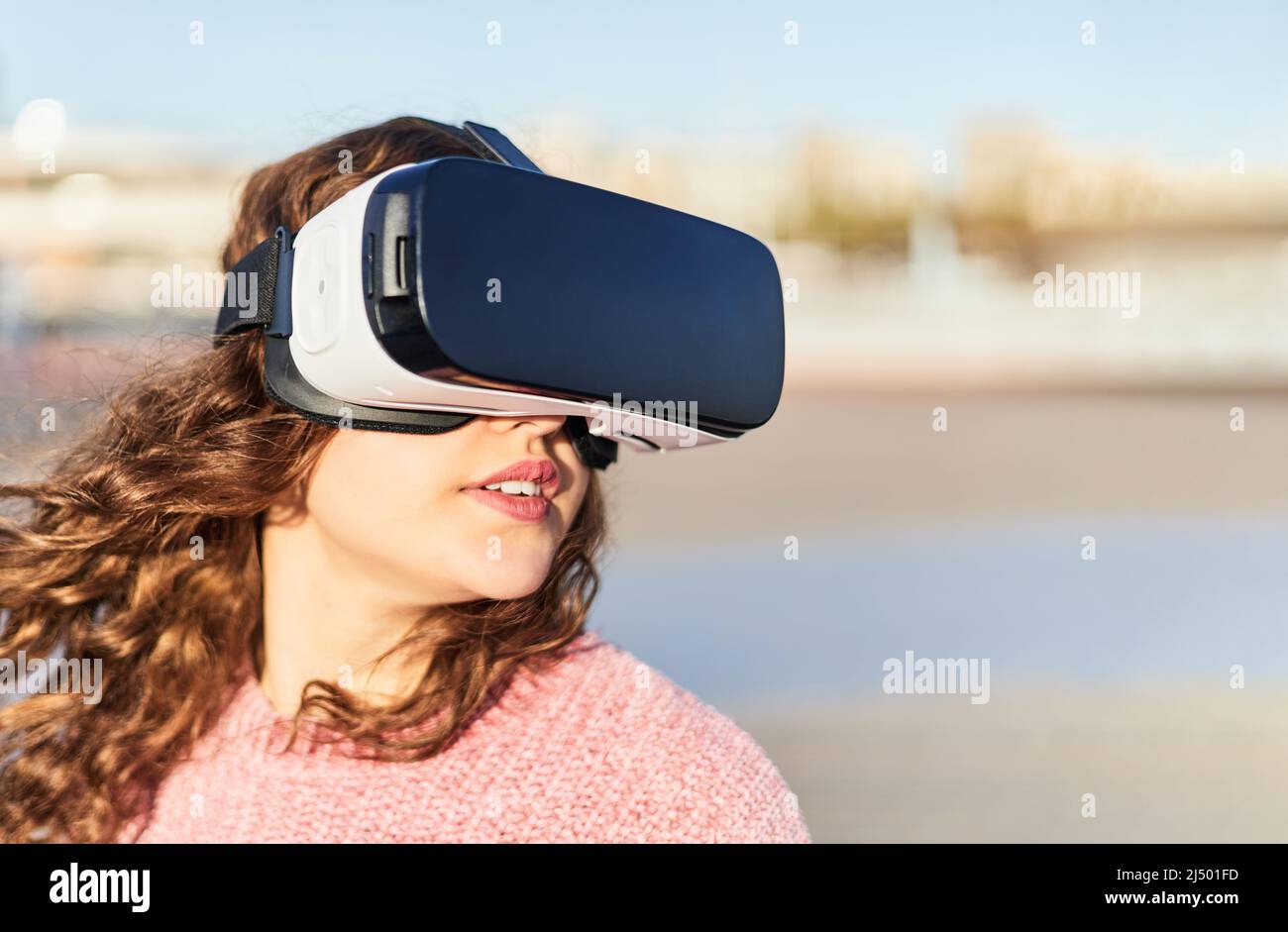 Vr portrait hi-res stock photography and images - Alamy
