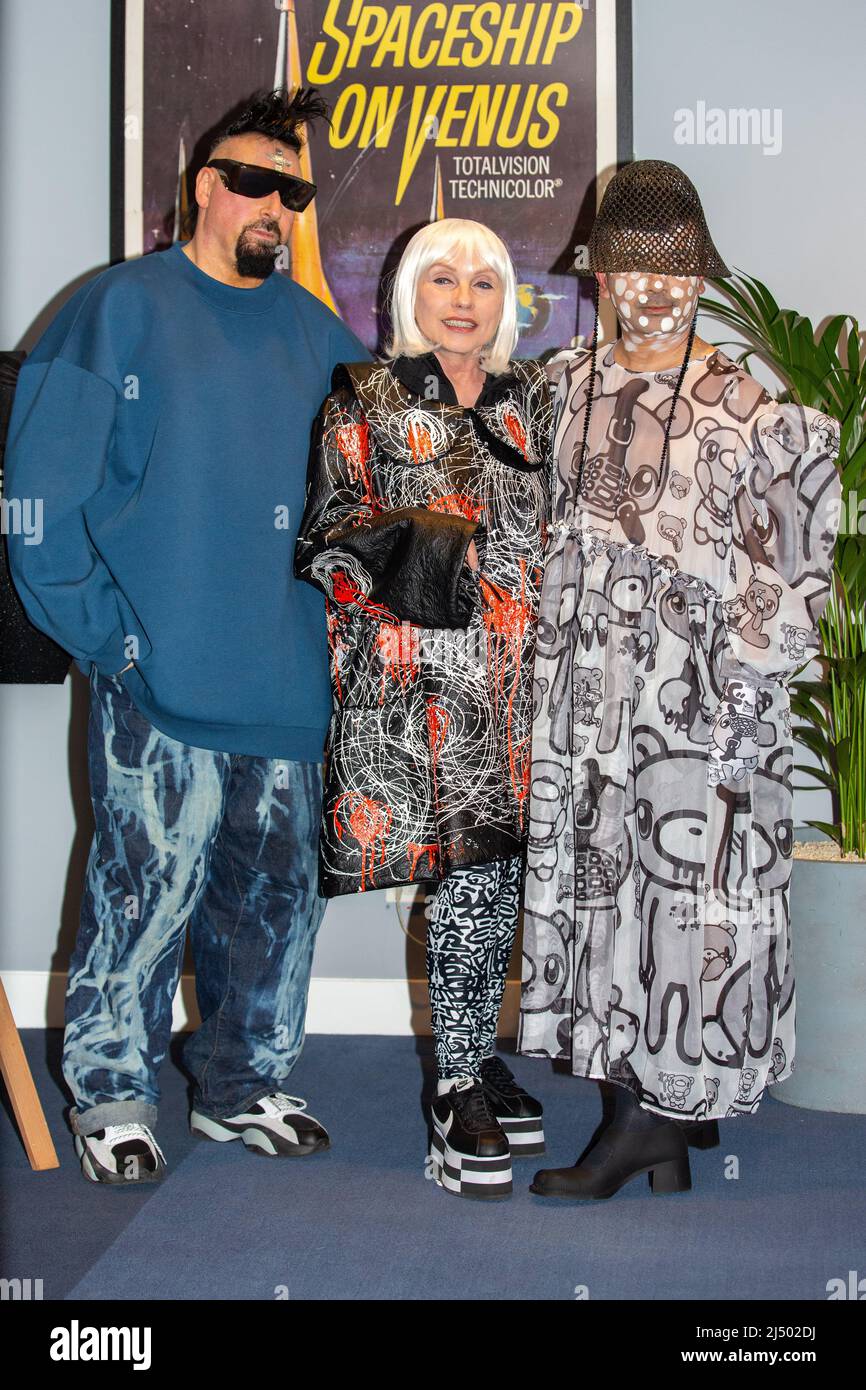 Debbie Harry (C) poses with Vin + OMI at the screening of "KEPLER 62f ...