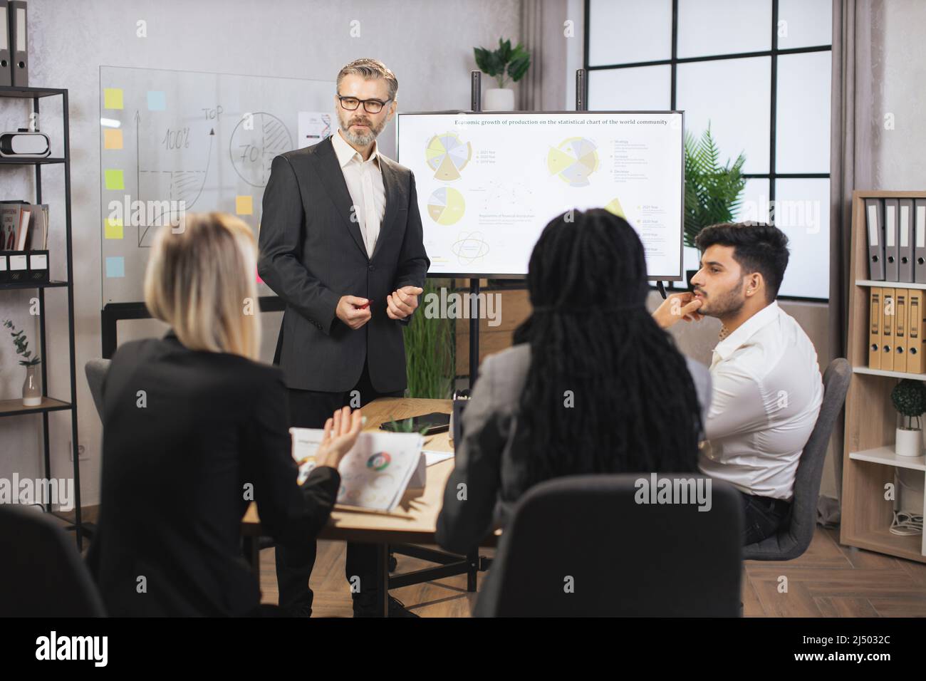 American indian group map hi-res stock photography and images - Alamy