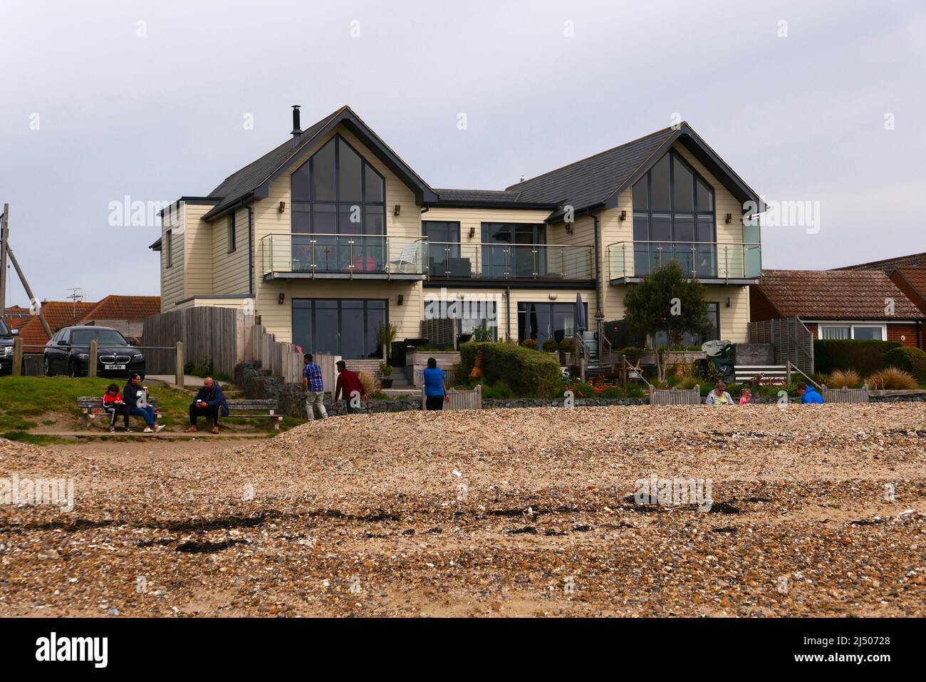 Residents in Mersea Island enjoyed the beach in East Mersea on Easter ...
