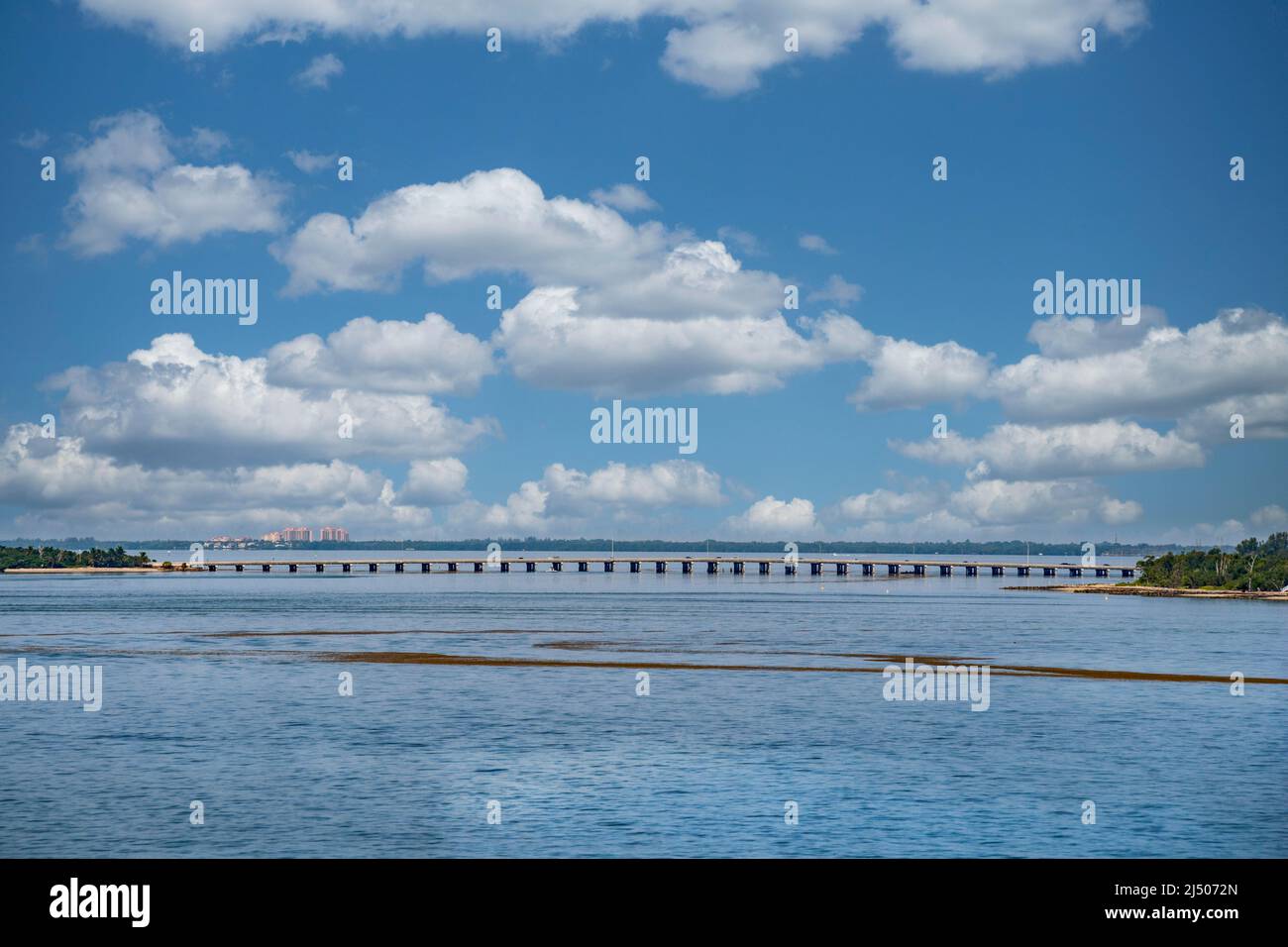 Rickenbacker Causeway leading to Virginia Key and Key Biscayne across ...
