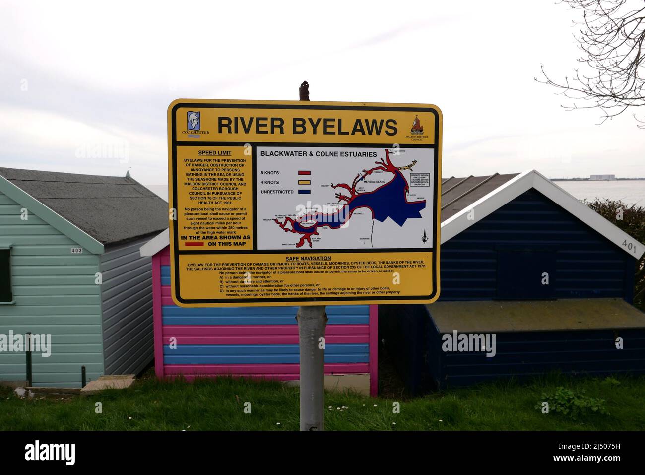 Residents in Mersea Island enjoyed the beach in East Mersea on Easter ...