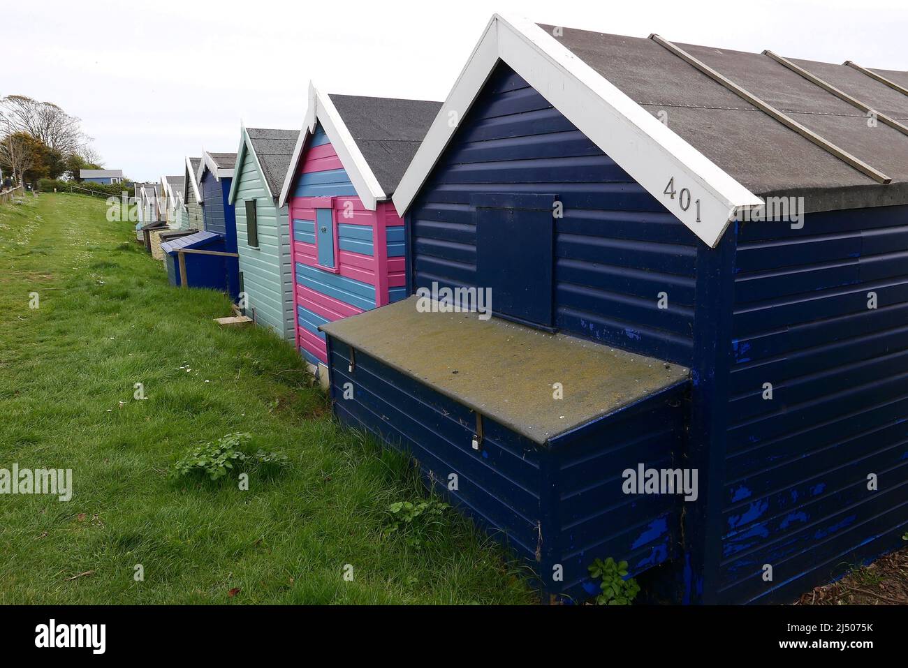 Residents in Mersea Island enjoyed the beach in East Mersea on Easter ...
