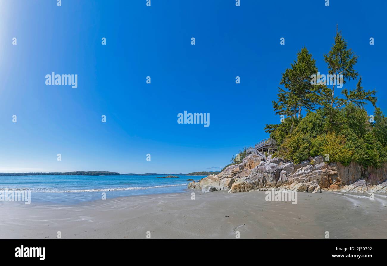 Panoramic view of Tonkin Beach in Tofino, Vancouver Island Stock Photo ...
