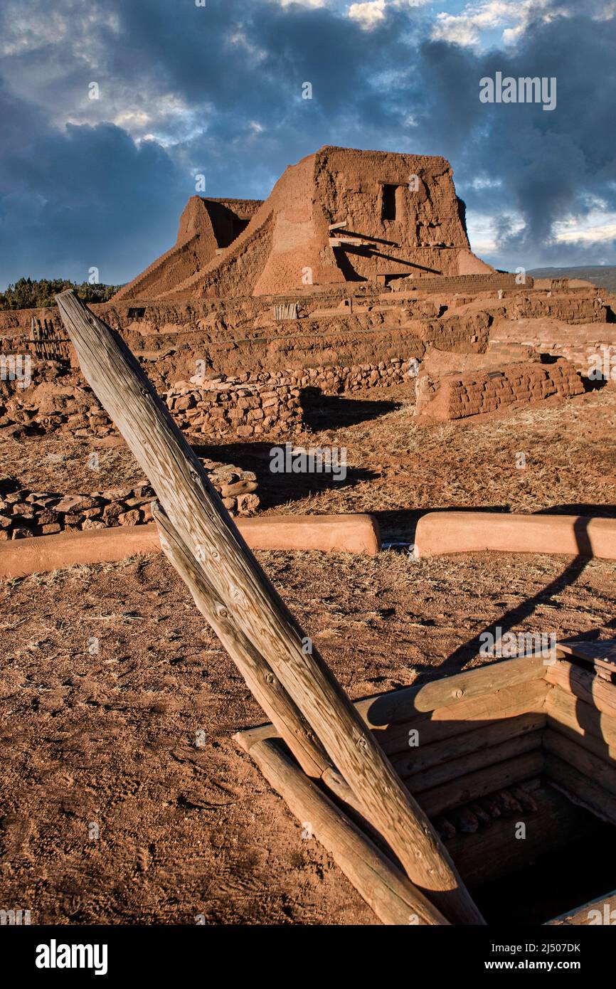 A Native American Kiva reconstruction by the ruins of the Spanish ...