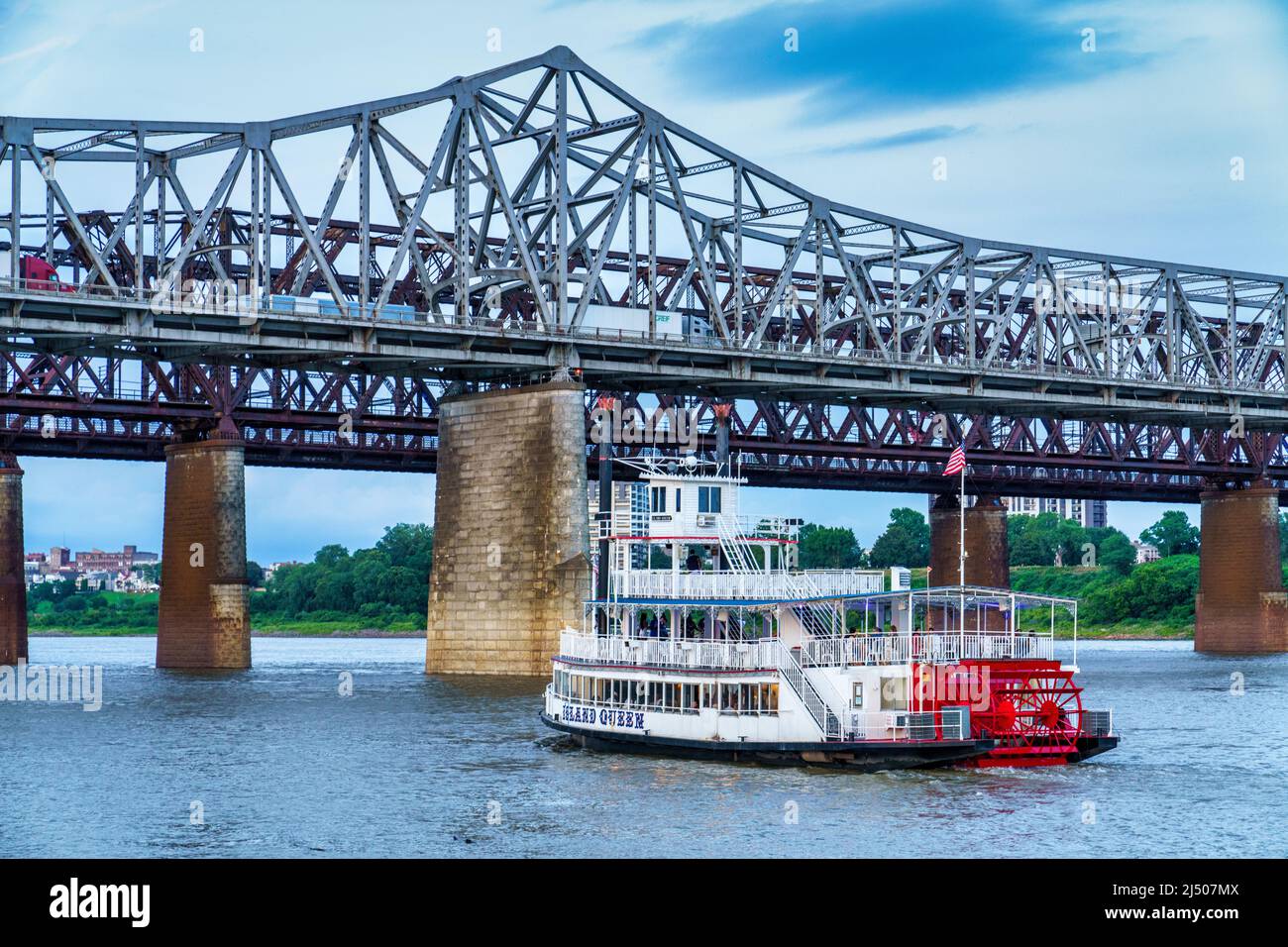 Memphis Queen Memphis Riverboat Tours | Memphis Travel