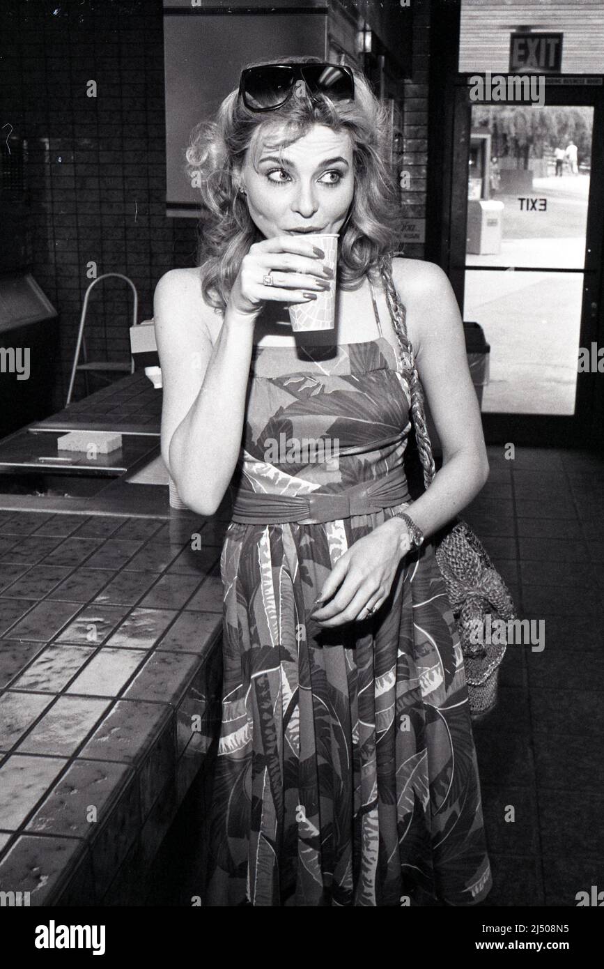 Priscilla Barnes pictured as the cast of Three's Company at the LA Zoo ...