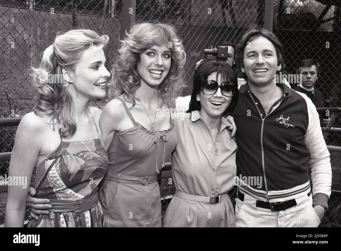 Priscilla Barnes, Jenilee Harrison, Joyce DeWitt and John Ritter ...