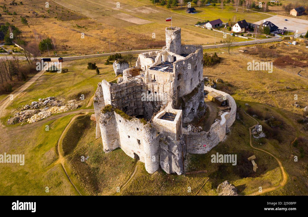 View mirow castle poland hi-res stock photography and images - Alamy