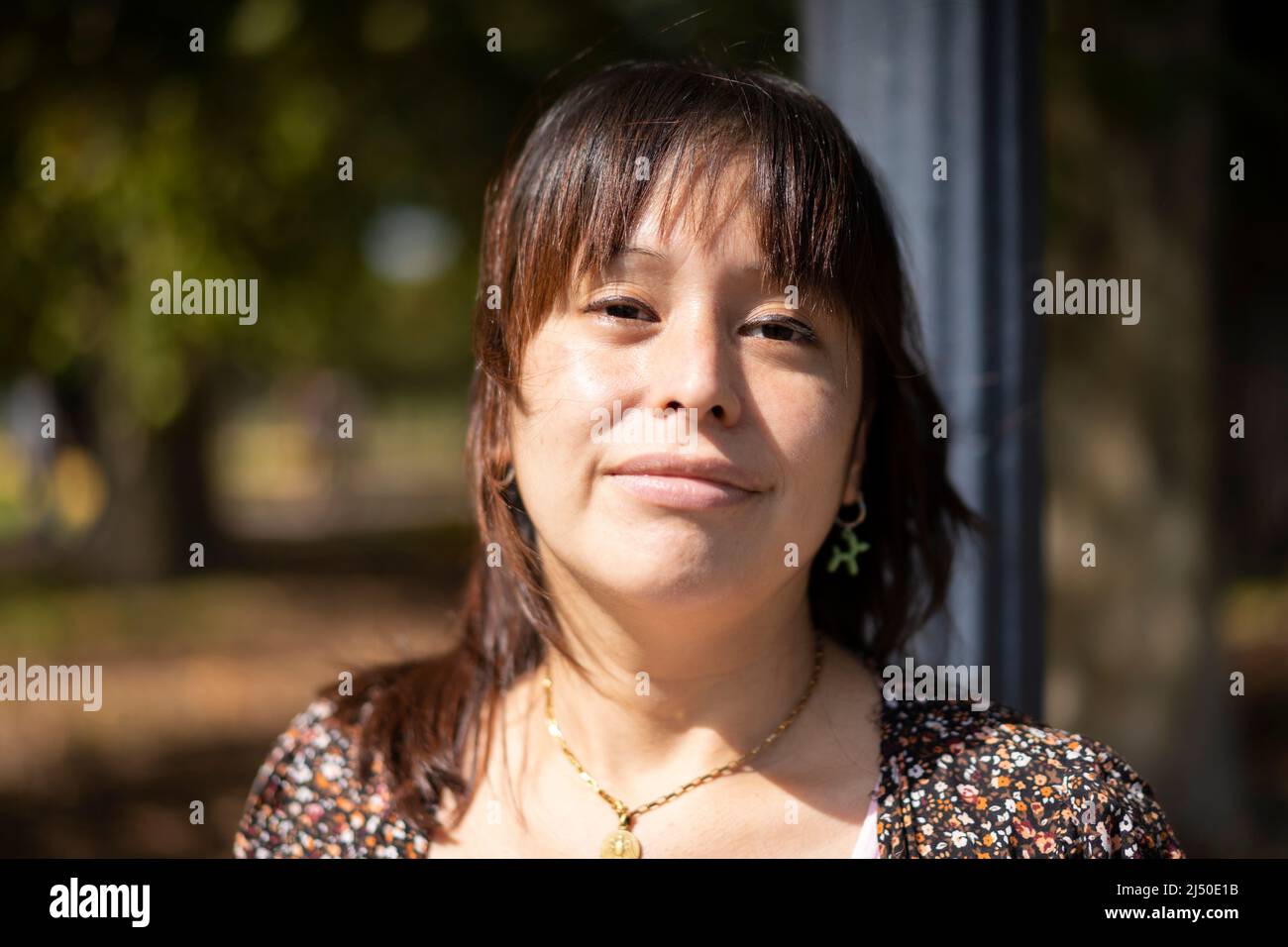 Latin woman hi-res stock photography and images - Alamy