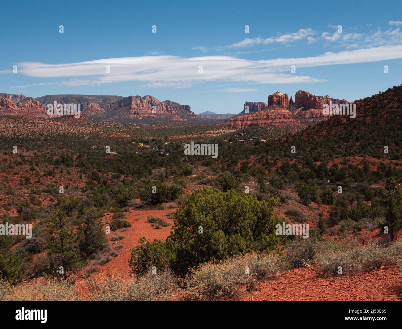 The beautiful landscape that is Sedona Arizona brings tourists from all ...