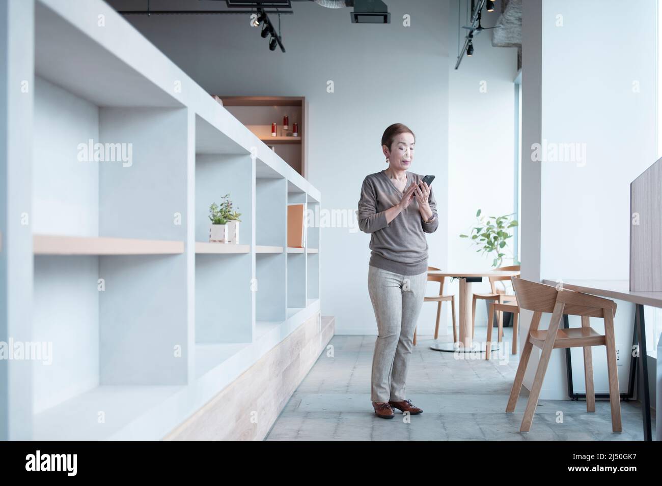 Senior system administrator hi-res stock photography and images - Alamy