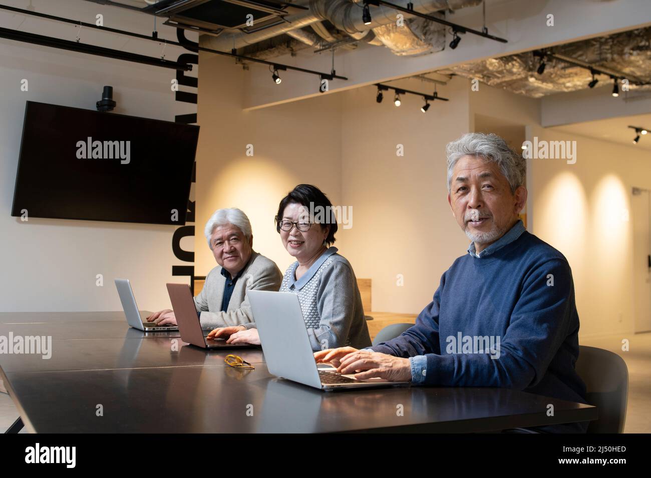 Senior in Computer Class Stock Photo - Alamy