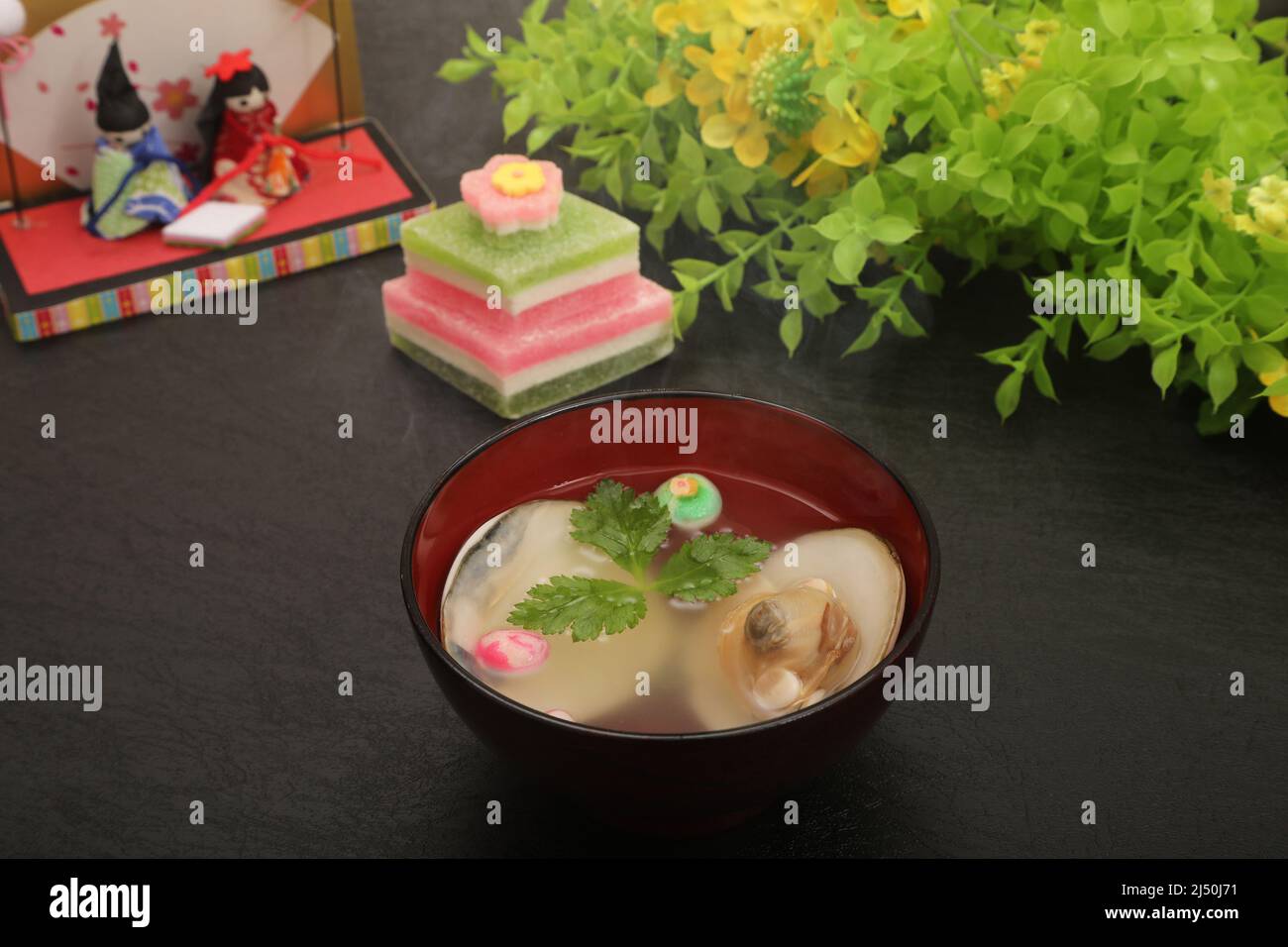 Suimono (Japanese soup) of Hamaguri clam Stock Photo - Alamy