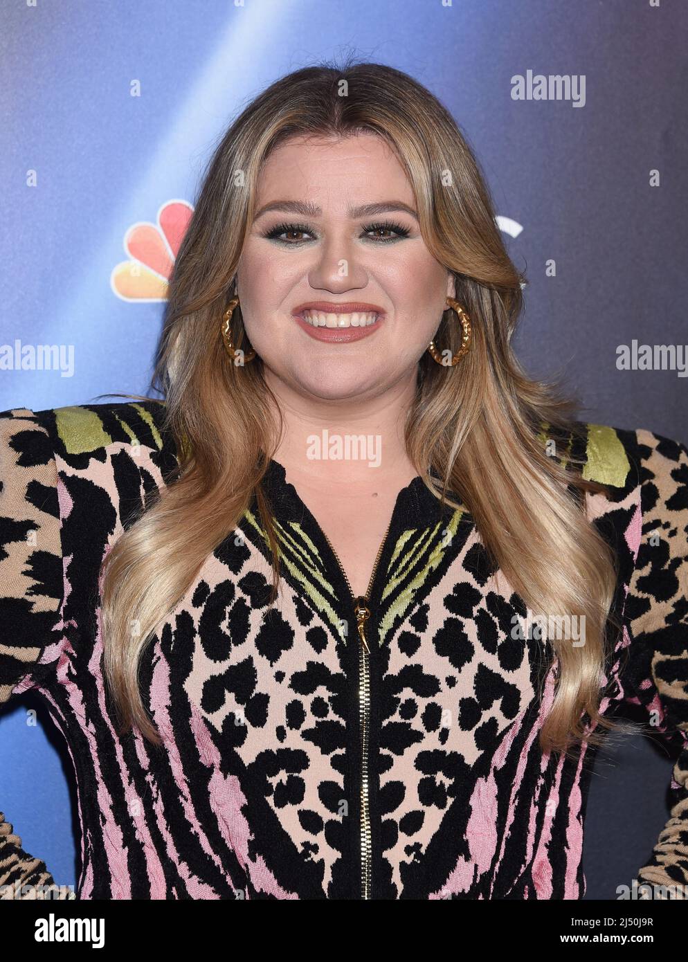 Kelly clarkson 2022 hi-res stock photography and images - Alamy