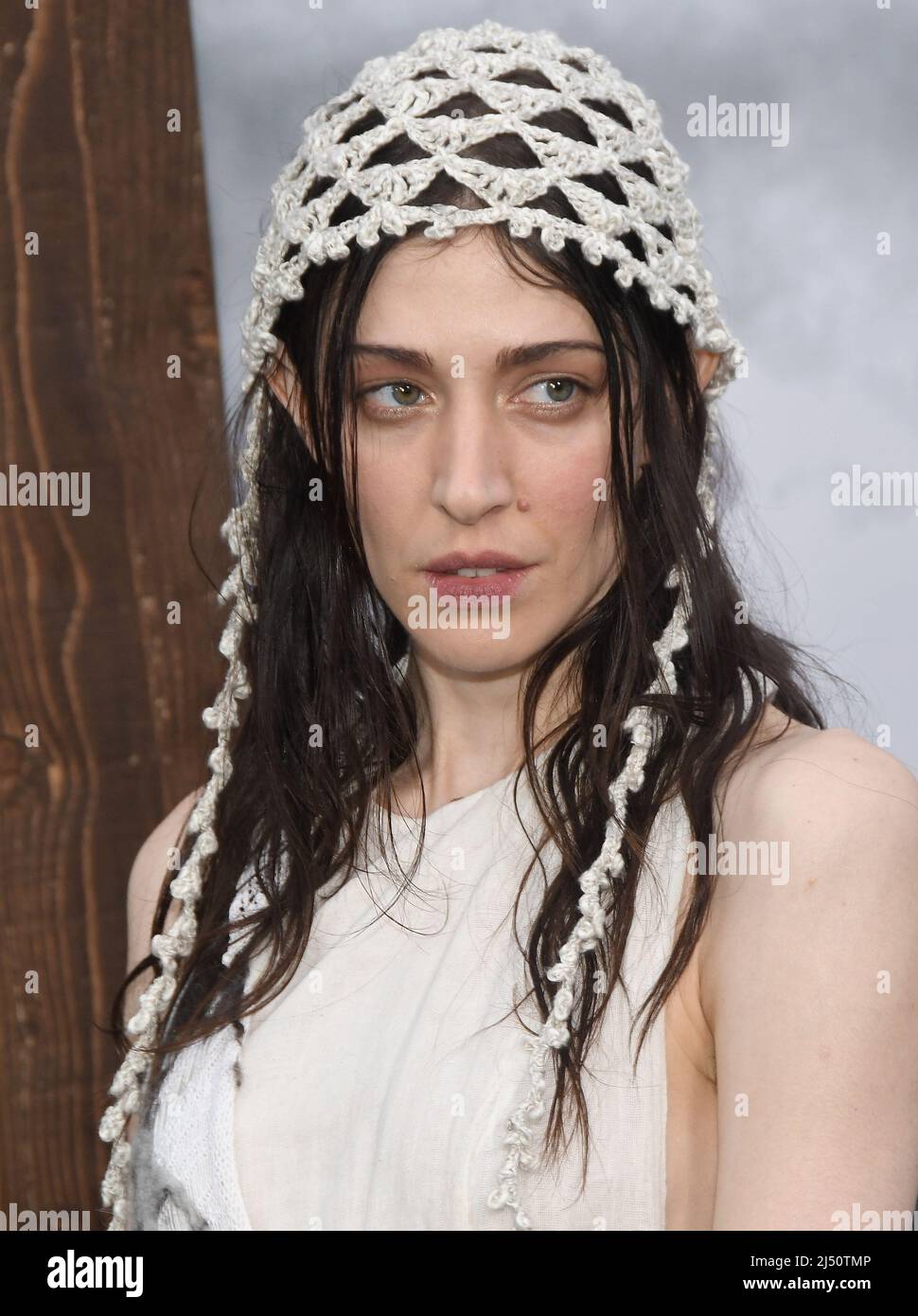 Los Angeles, USA. 18th Apr, 2022. Caroline Polachek arrives at THE ...