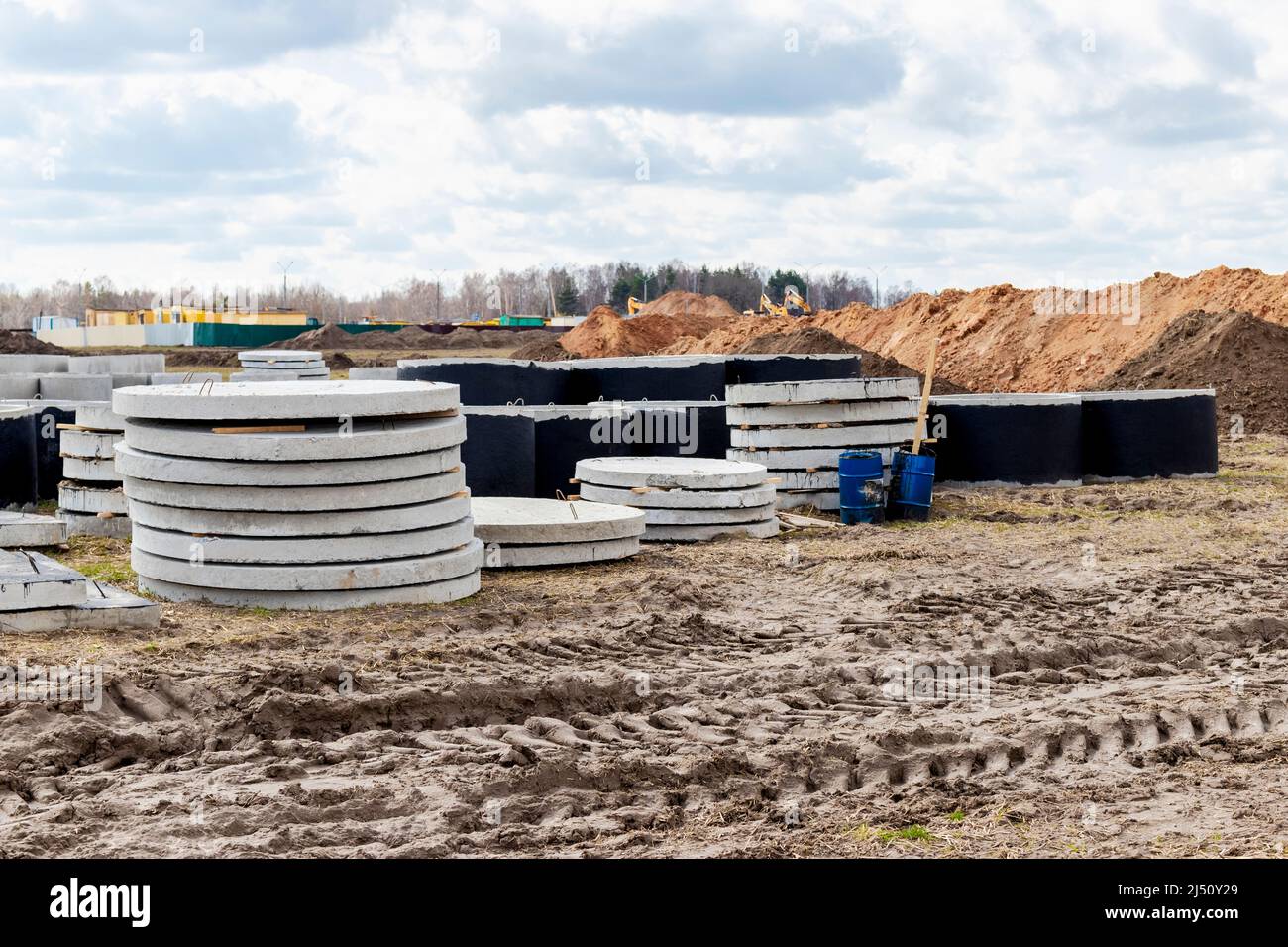 Reinforced concrete rings hi-res stock photography and images - Alamy