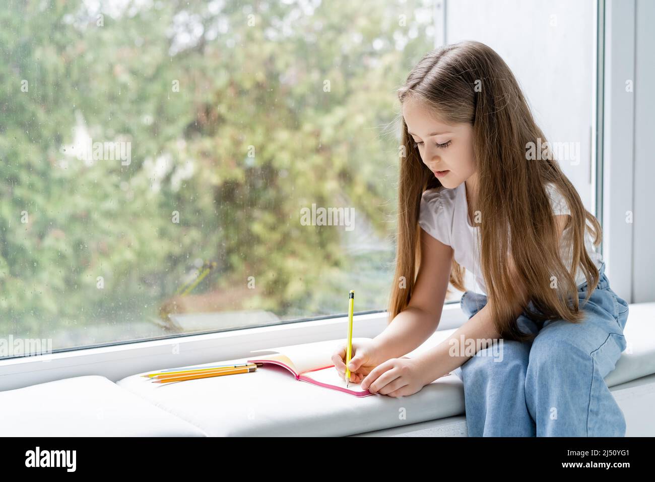 Girl wet jeans hi-res stock photography and images - Alamy