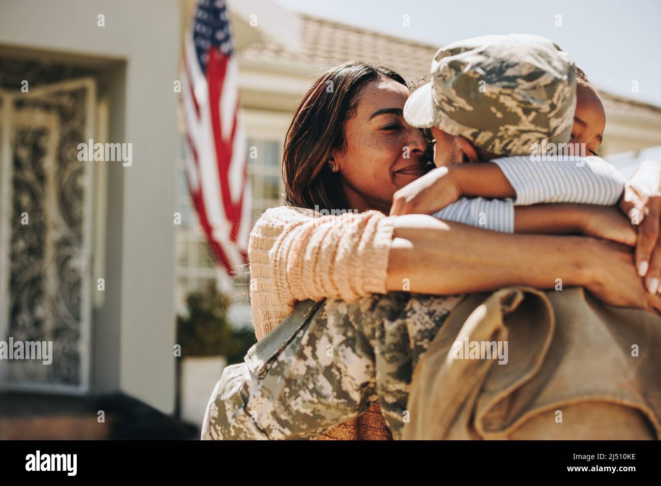 Military parent hi-res stock photography and images - Alamy