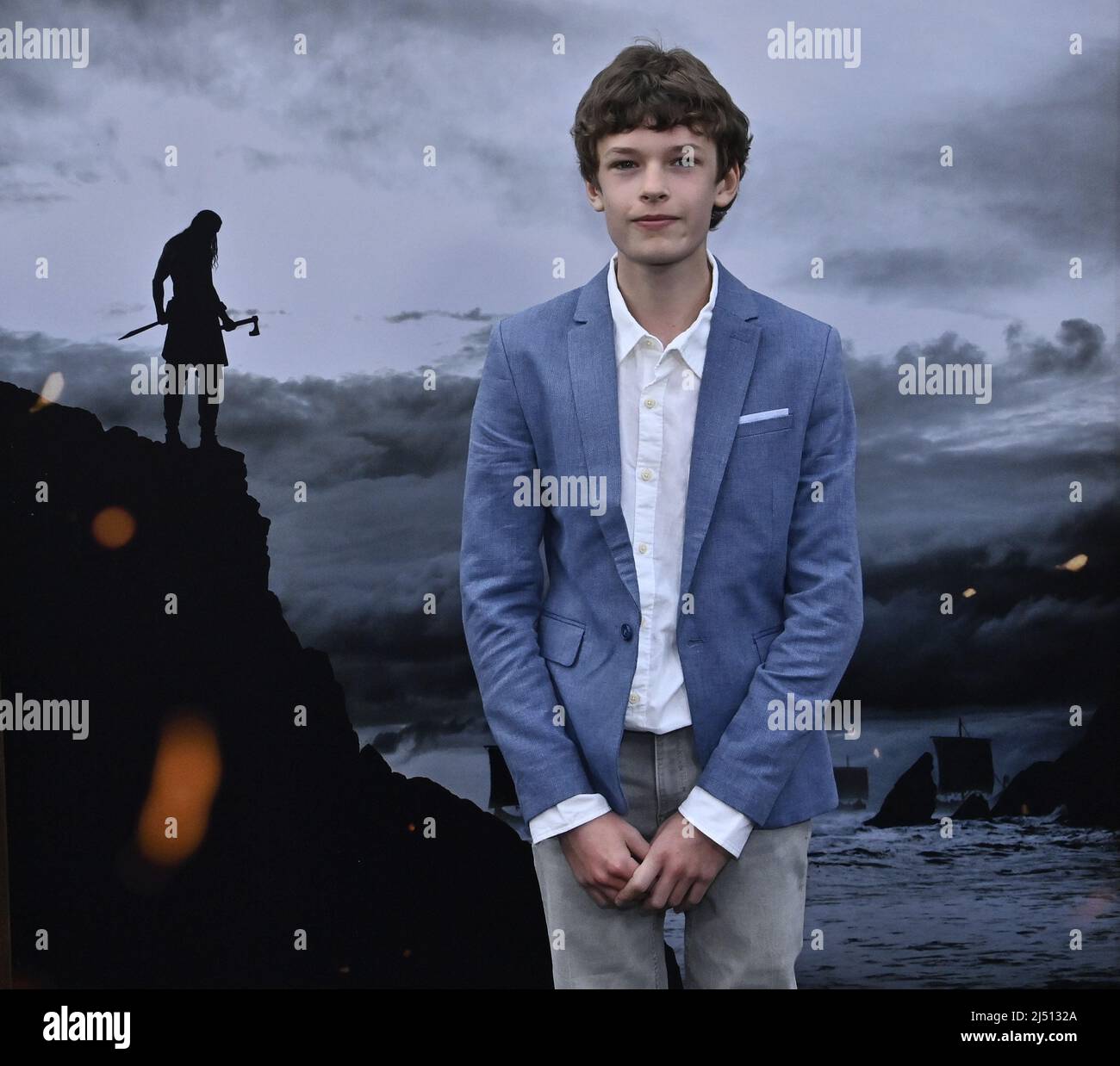 Los Angeles, United States. 19th Apr, 2022. Cast member Oscar Novak ...