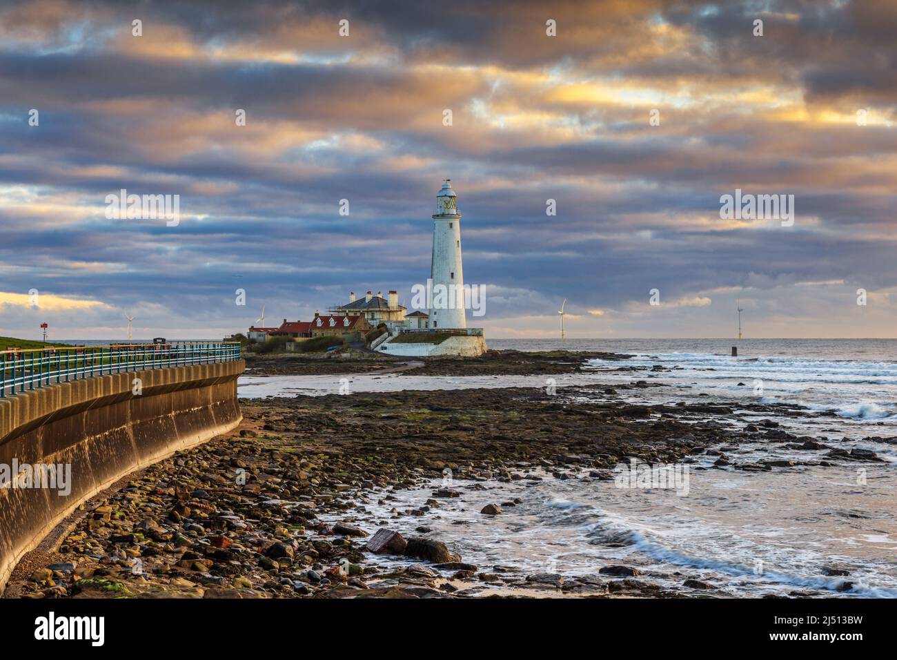 Sunrise at St. Mary's Lighthouse at Whitley Bay, North Tyneside, Uk ...