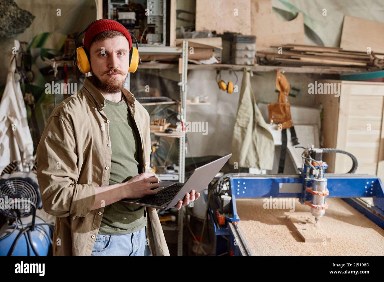 Wood milling in carpentry workshop hi-res stock photography and images ...
