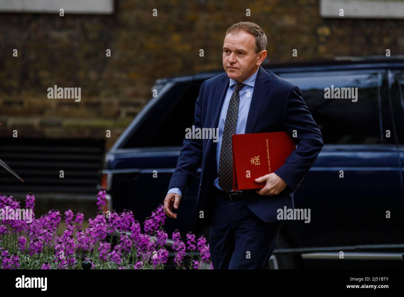The rt hon george eustice mp hi-res stock photography and images - Alamy
