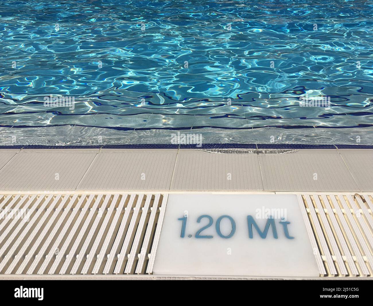 Deep detail hi-res stock photography and images - Alamy