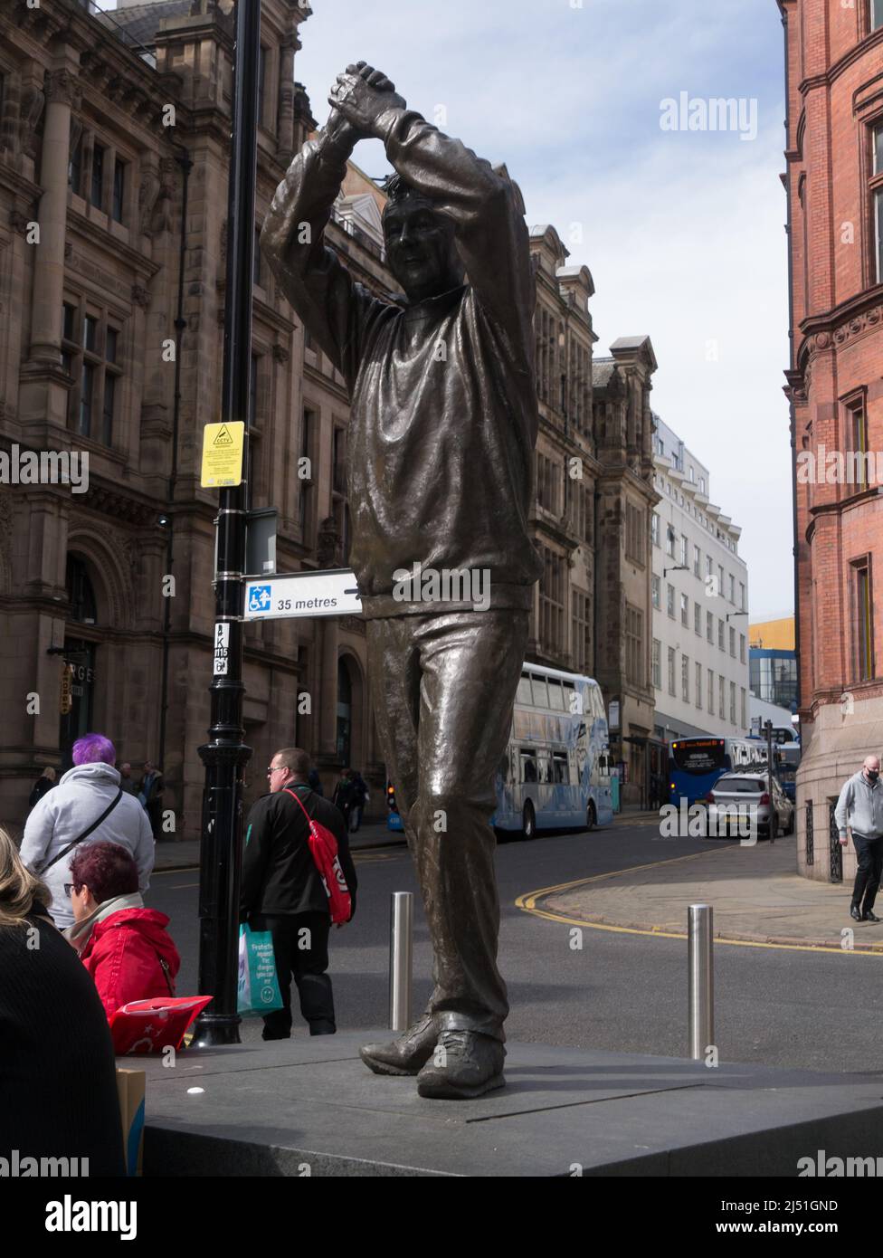 Statue of iconic former football manager Brian Clough Nottingham City ...