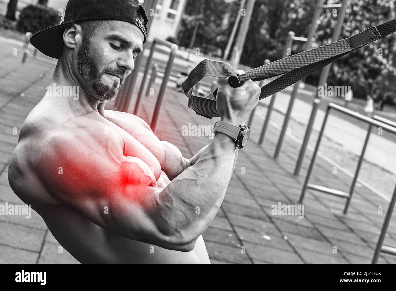 Hanging biceps hi-res stock photography and images - Alamy