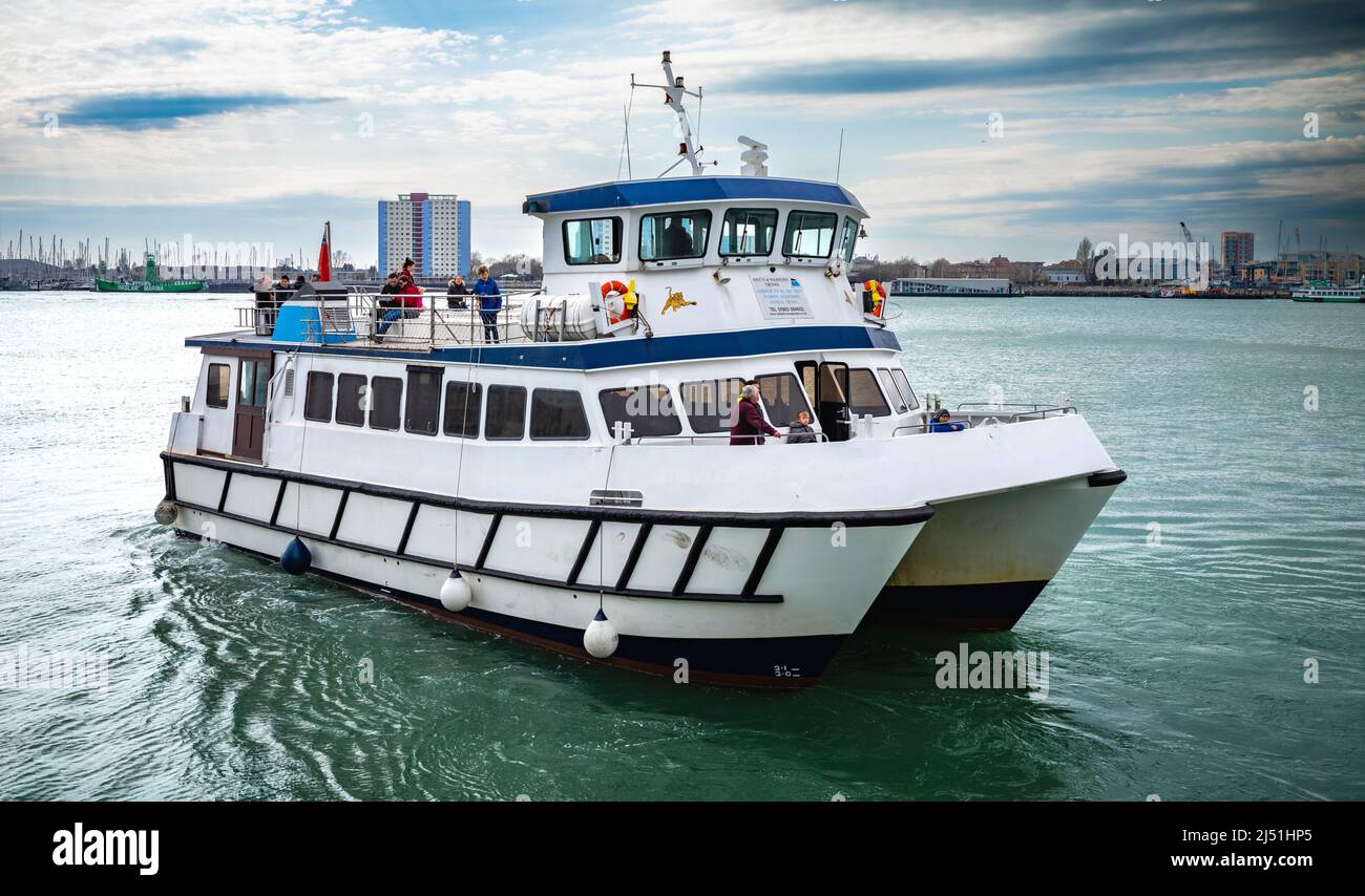 The "Solent Cat" a pleasure craft that offers sightseeing tours around ...